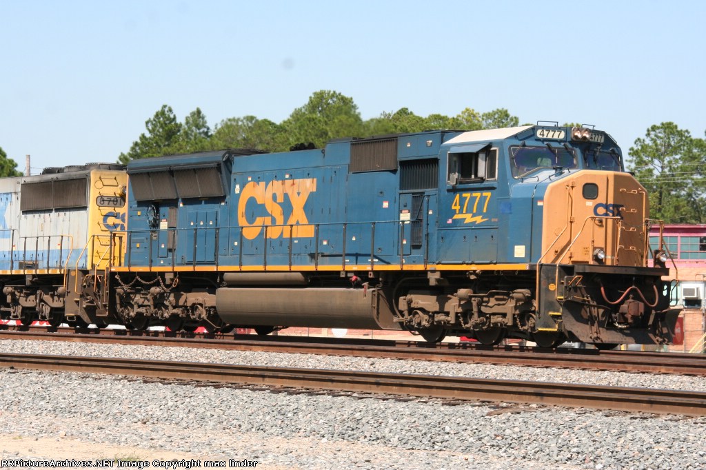 CSX 4777